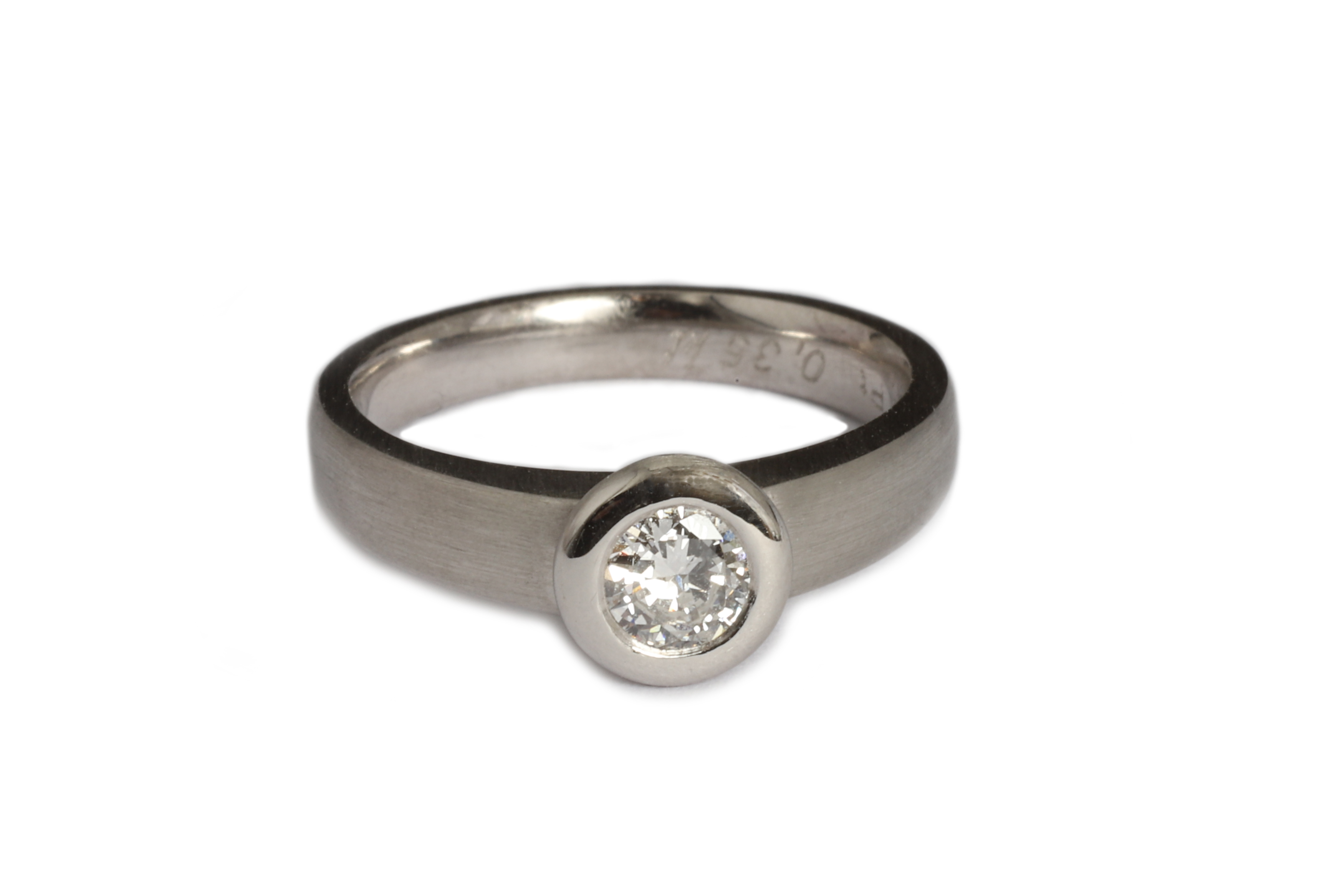 Ring in Platin mit Diamant – Shop Goldschmiede-Atelier Nicolas Piaggio
